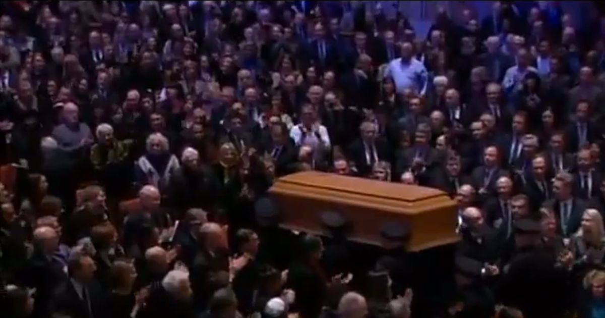 Heart-Warming Moment of the Day: Mourners Applaud As Ed Koch’s Coffin ...