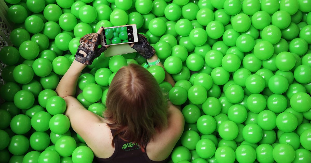 How the iPhone’s New Ultrawide Lens Works, and What It’s For