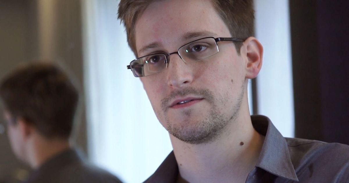 Edward Snowden to Joe Rogan: Government Is Not Hiding Aliens
