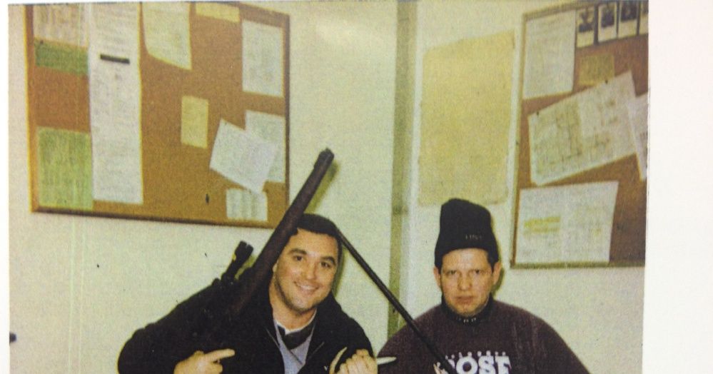 Chicago Cops Staged a Photograph Where a Black Man Was Posed As a ...