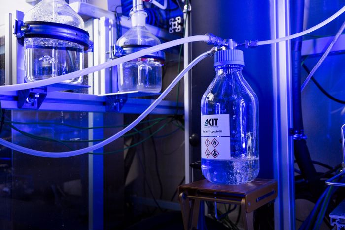 How to Make Carbon-Neutral Gasoline Out of Thin Air