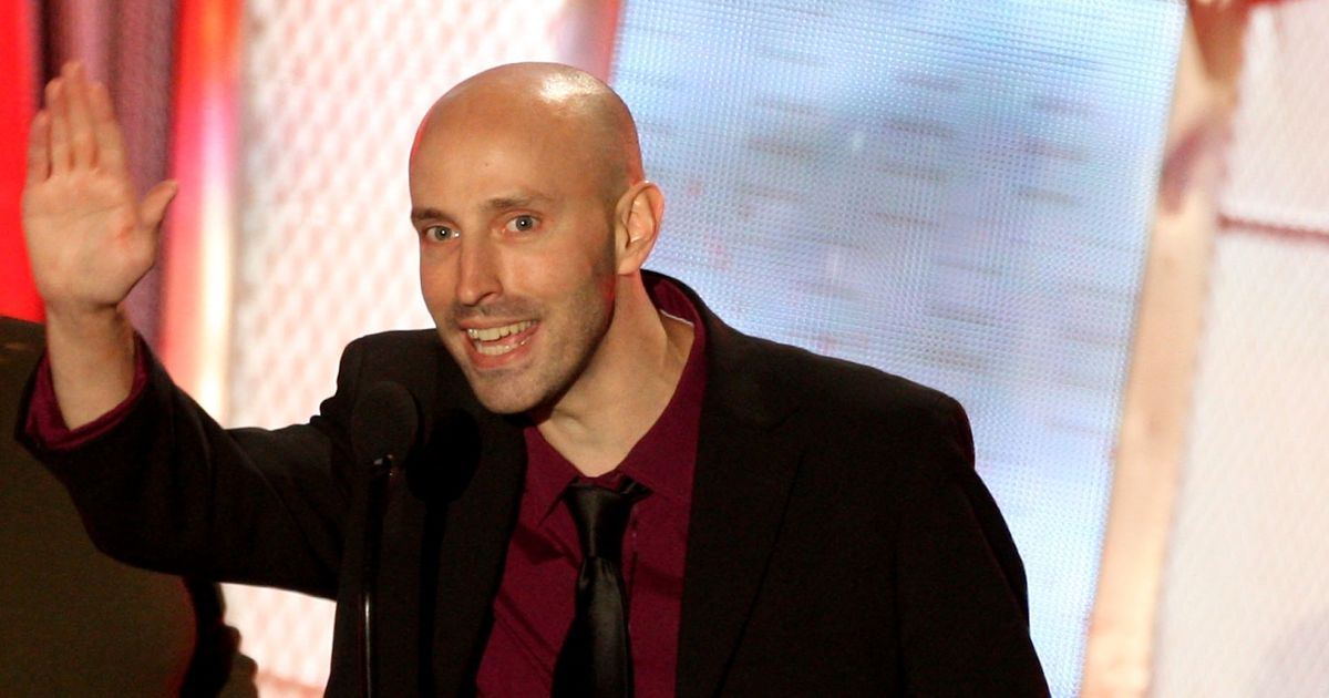 Former Lost Scribe Brian K. Vaughan to Adapt Stephen King’s Under the ...