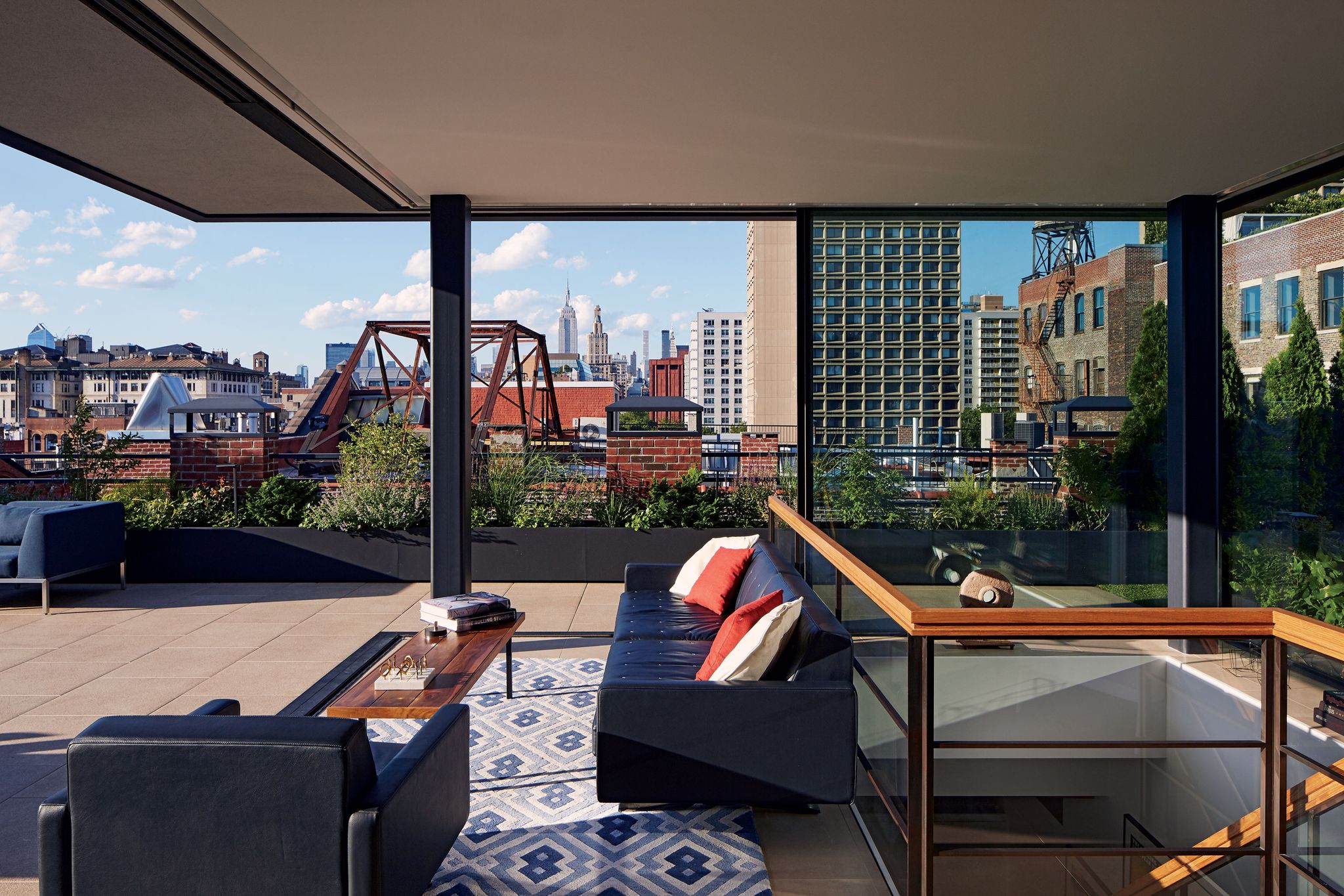 A Rooftop Pool in Soho Inspired by Palm Springs