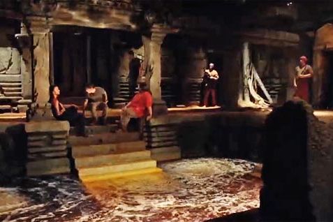 From Scarface to Hot Tub Time Machine: A Pop-Culture History of the Jacuzzi