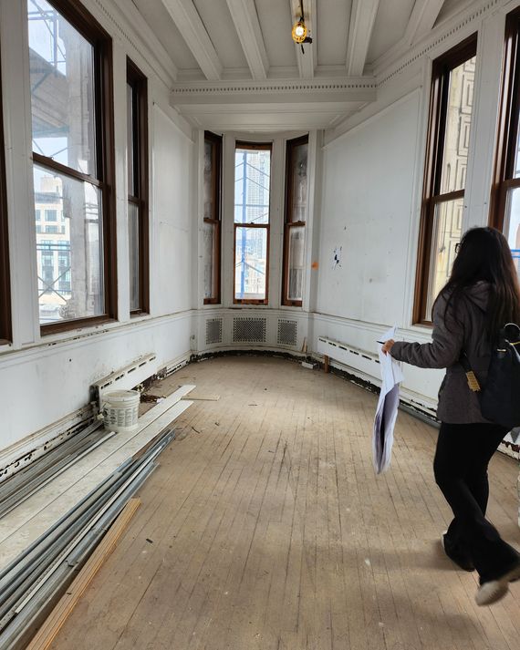 The Secret That Workers Found Gutting the Flatiron Building
