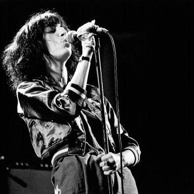 The Patti Smith Look Book