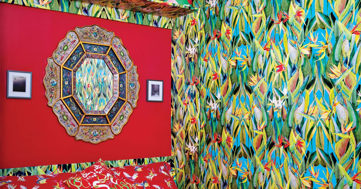 Tour a Tiny, Pattern-Filled Chinatown Studio