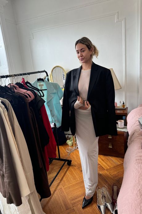 ‘What Do I Wear On a Date Night?’ Answers From a Stylist
