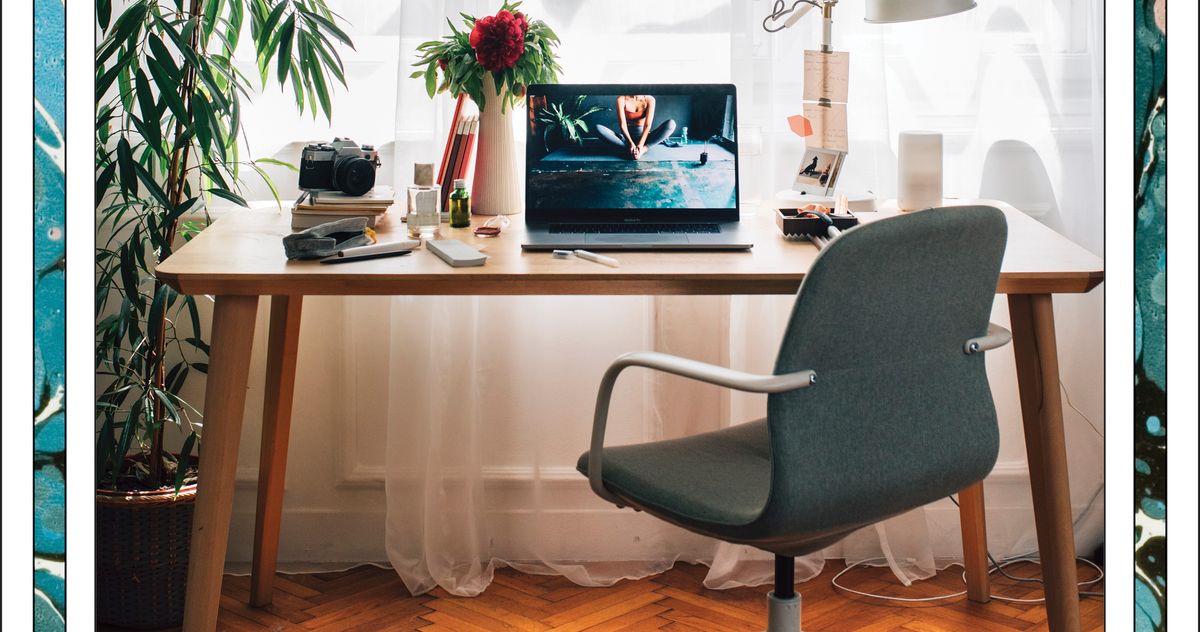 Turns Out It’s Pretty Good: Desks