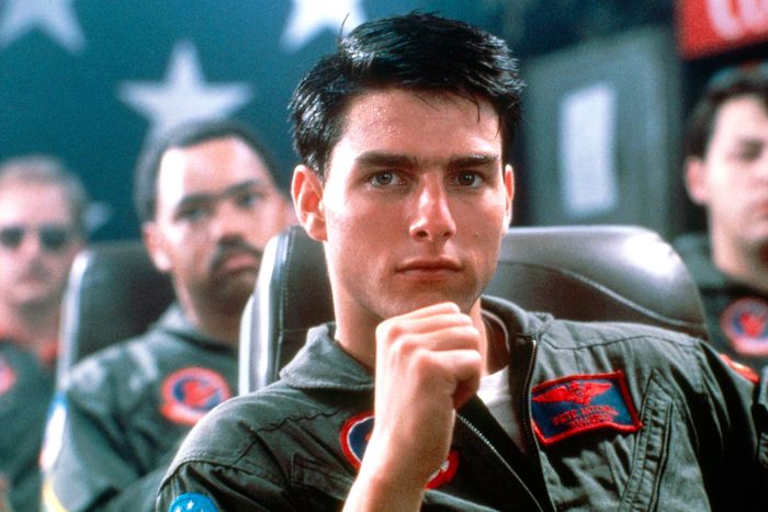 The 12 Best Movies to Watch on an Airplane