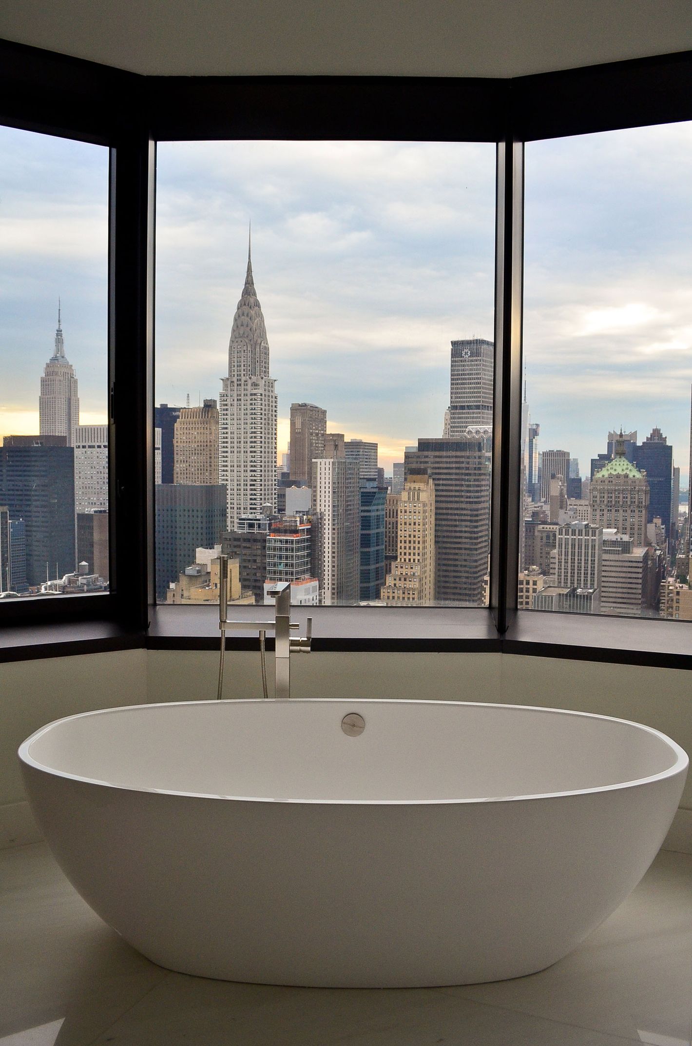 The Strangest, and Loveliest, Views in New York