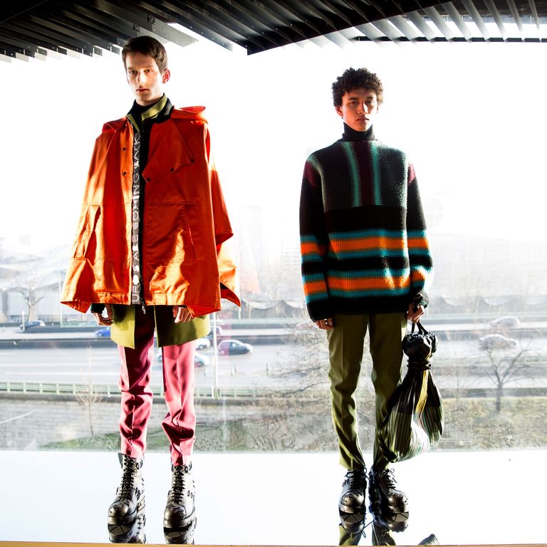 Scenes From Paris Men’s: Glittery Faces and Stapled Lips