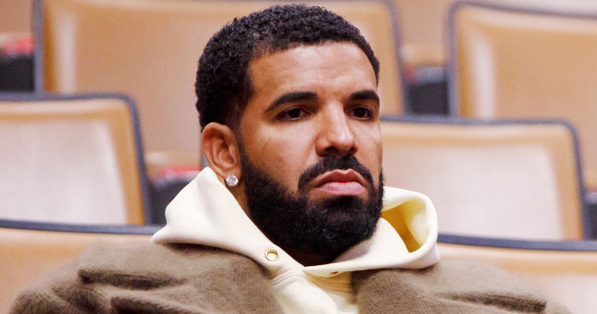 Drake Made a Diamond Necklace Out of 42 Engagement Rings