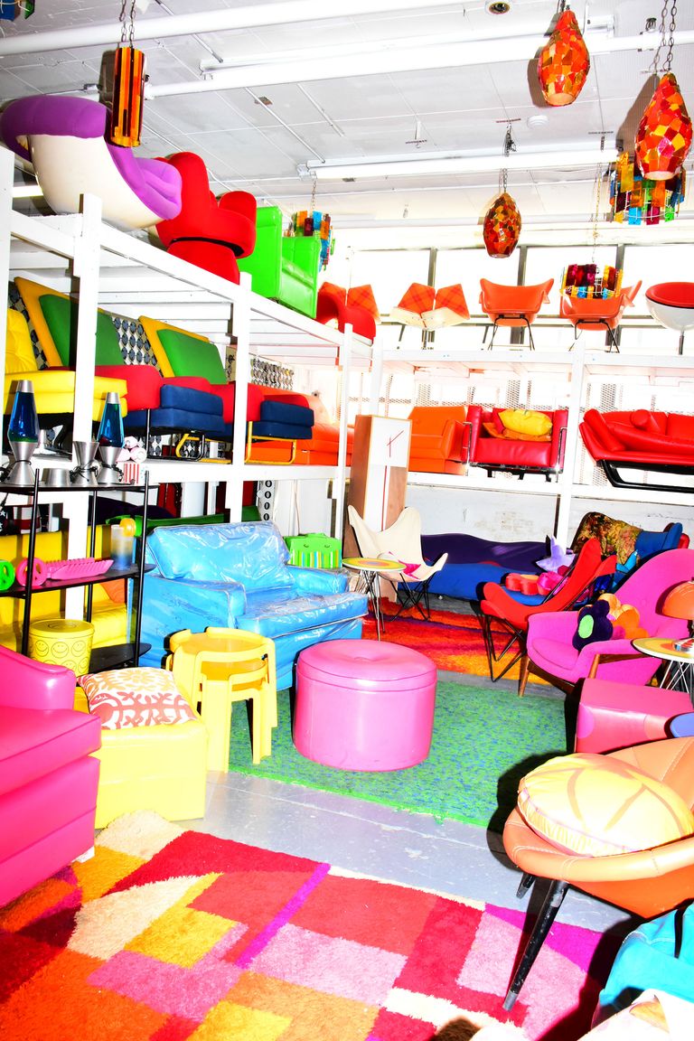 Photos: We Visited Saturday Night Live’s Set-Building Factory ...