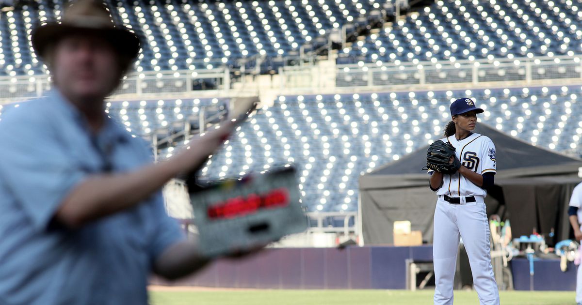 How Pitch Stages Its Fake Baseball Games