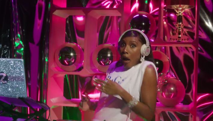 Best ‘Ziwe’ Moments Out of Context: Reactions, Memes