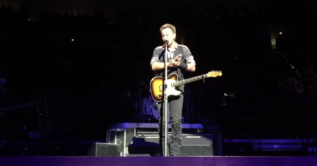 Bruce Springsteen Did a Very Bruce Springsteen–y Cover of David Bowie’s ...