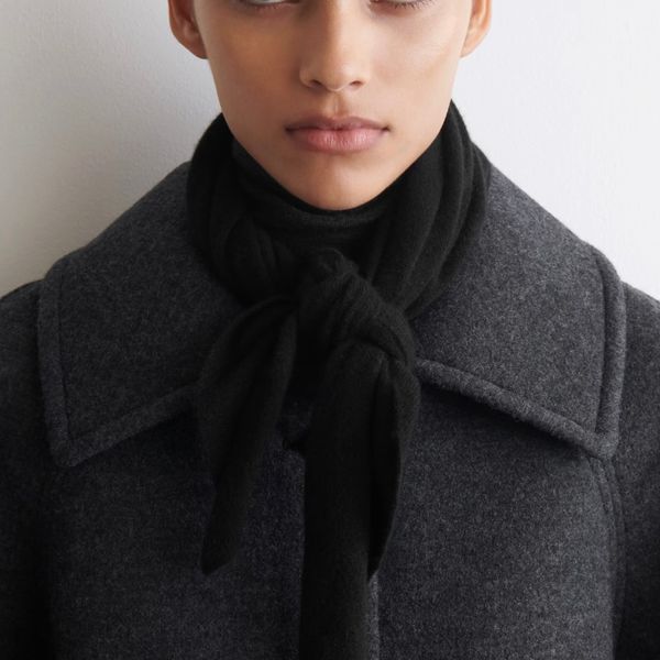Why’s Everyone Tying a Scrap of Cashmere Around Their Neck? | The ...