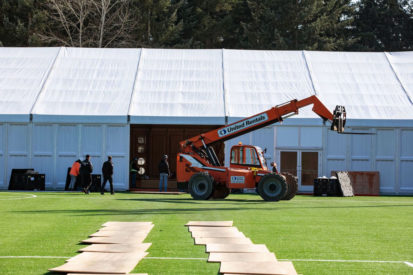 A Washington Town Is Turning a Soccer Field Into a Hospital