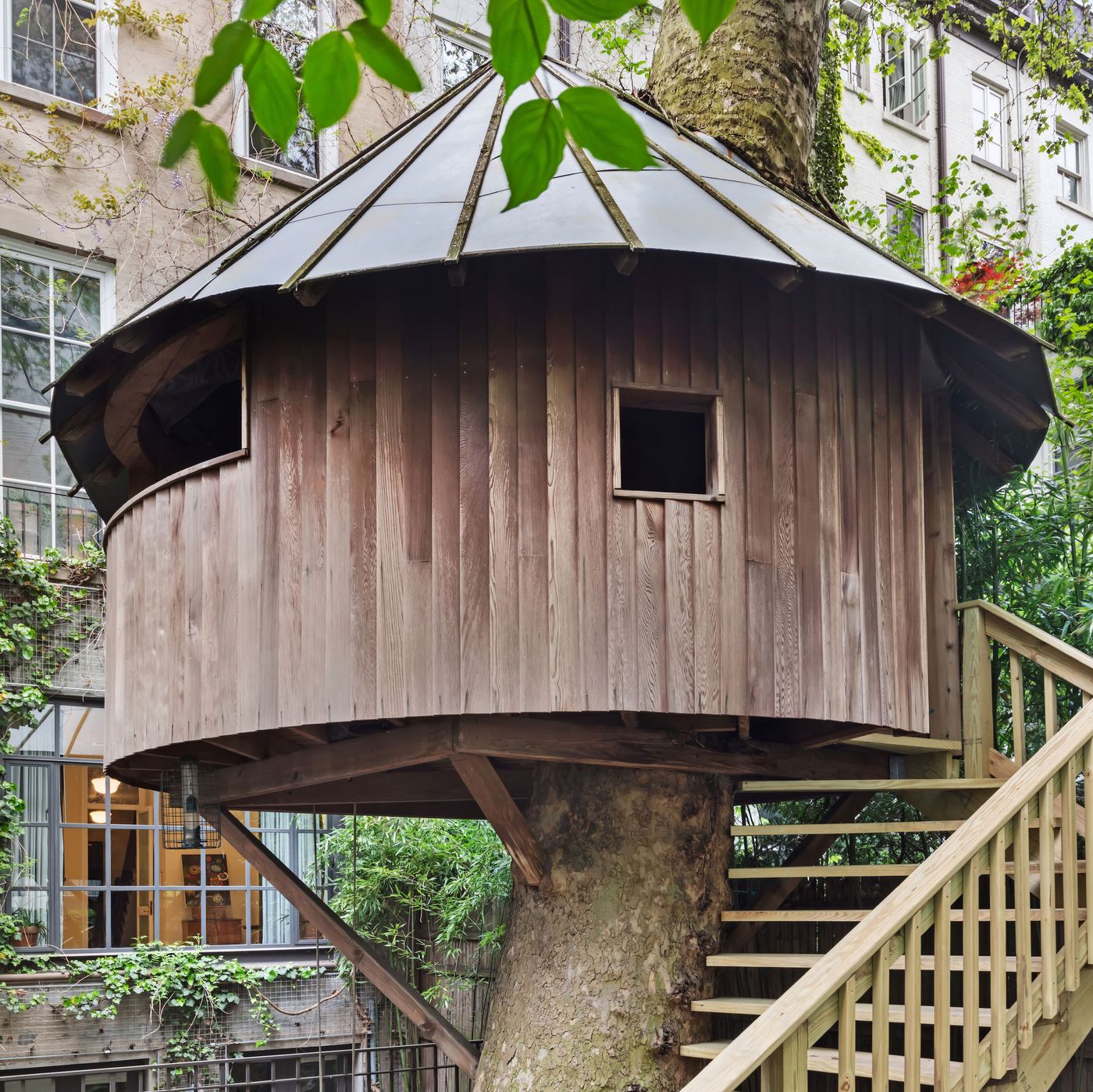 Tree House Roof Construction