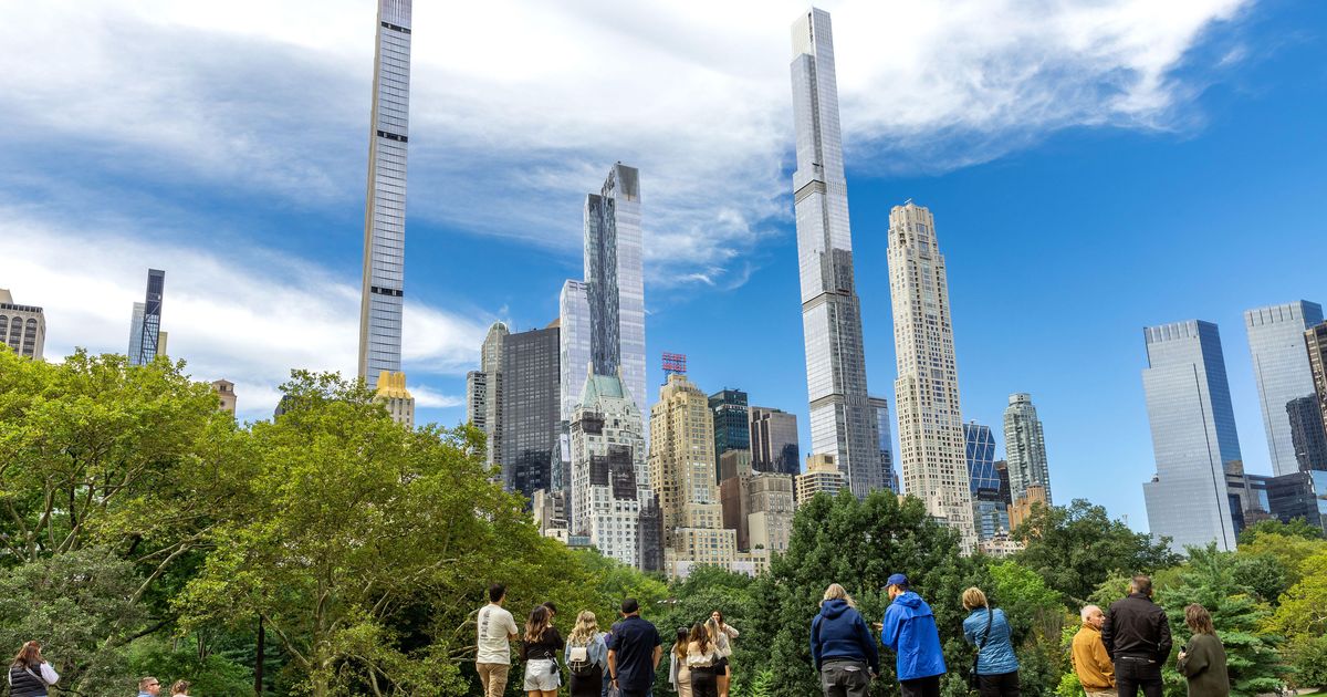 The Supertalls Have Walled In Central Park