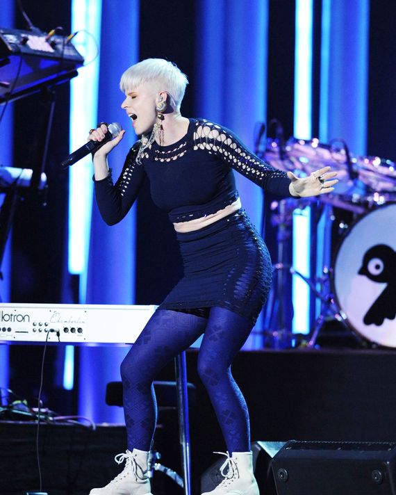 10 of Robyn’s Best Looks Ever