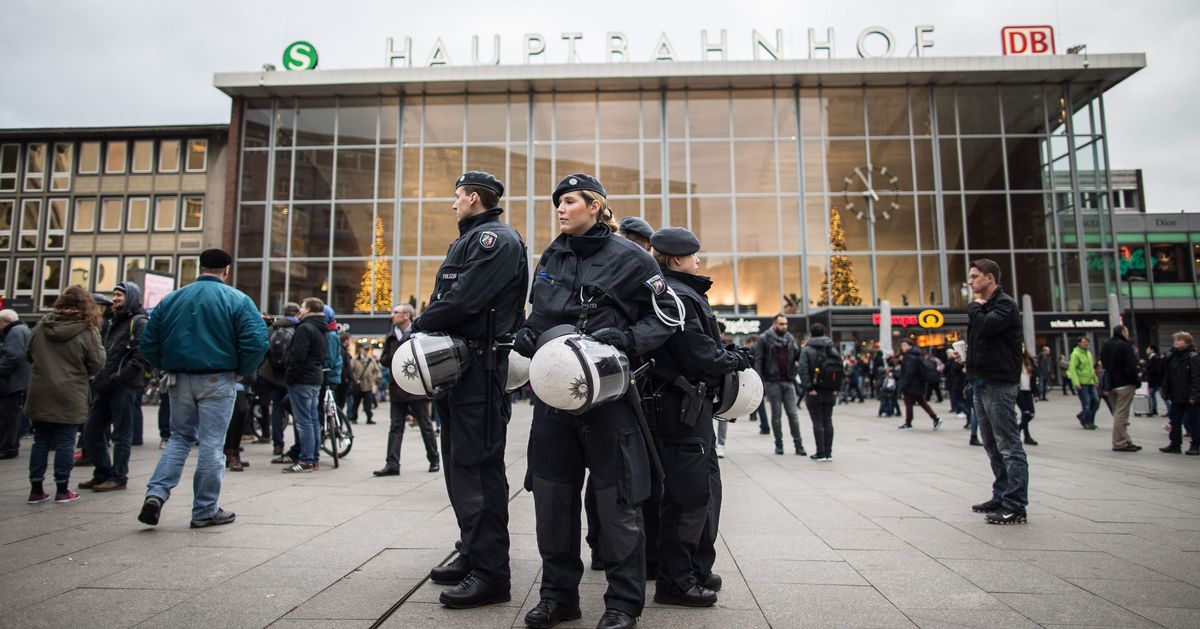 Cologne Police Chief Out As City Tries to Track Down New Year’s Eve ...