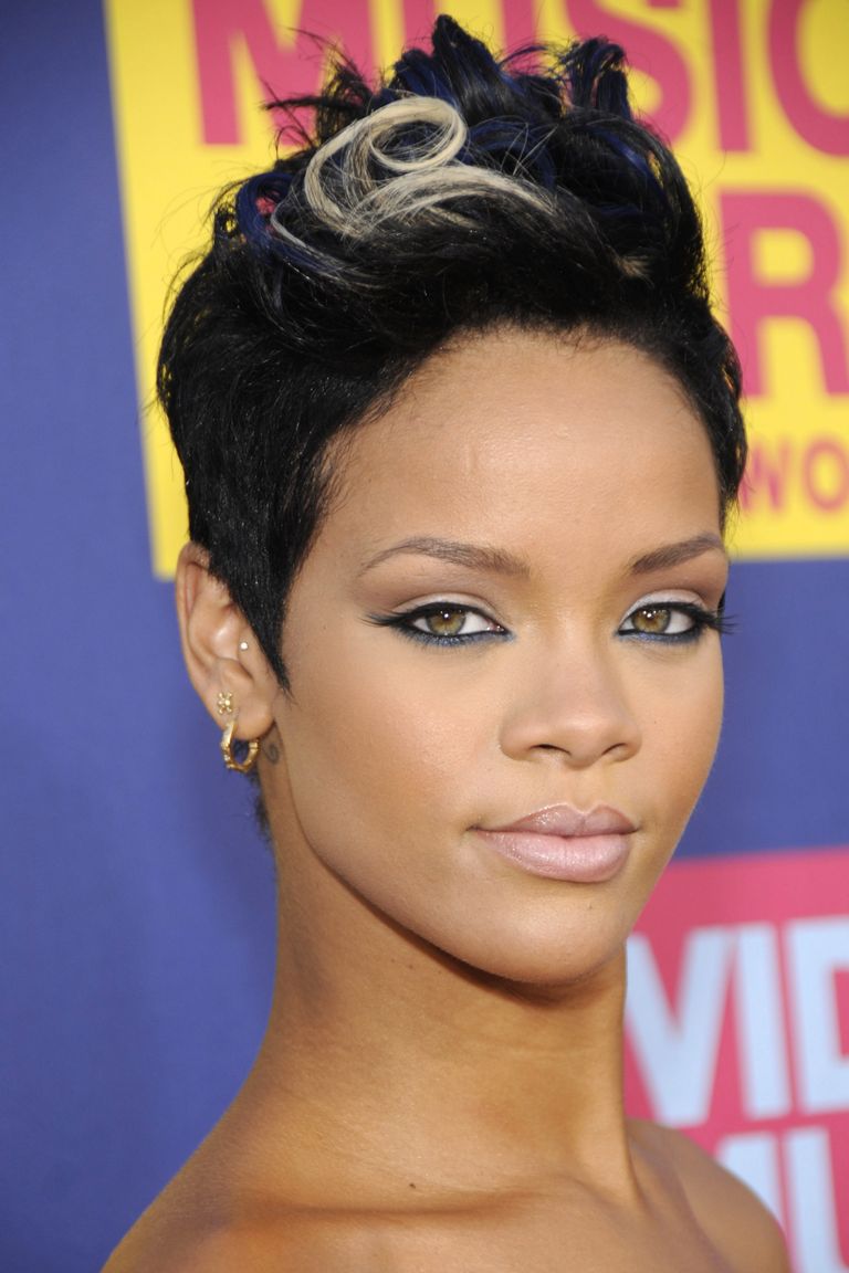 Your Guide to Rihanna’s Best Hairstyles