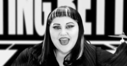 Watch the New Video From the Gossip, ‘Move in the Right Direction’