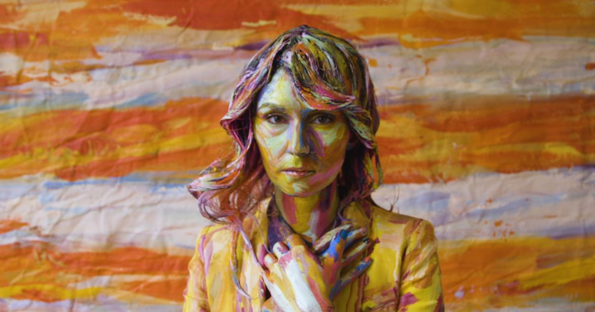 This Body-Paint Artist Transforms People Into 2-D Paintings