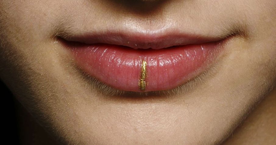 How to Draw On a Lip Ring