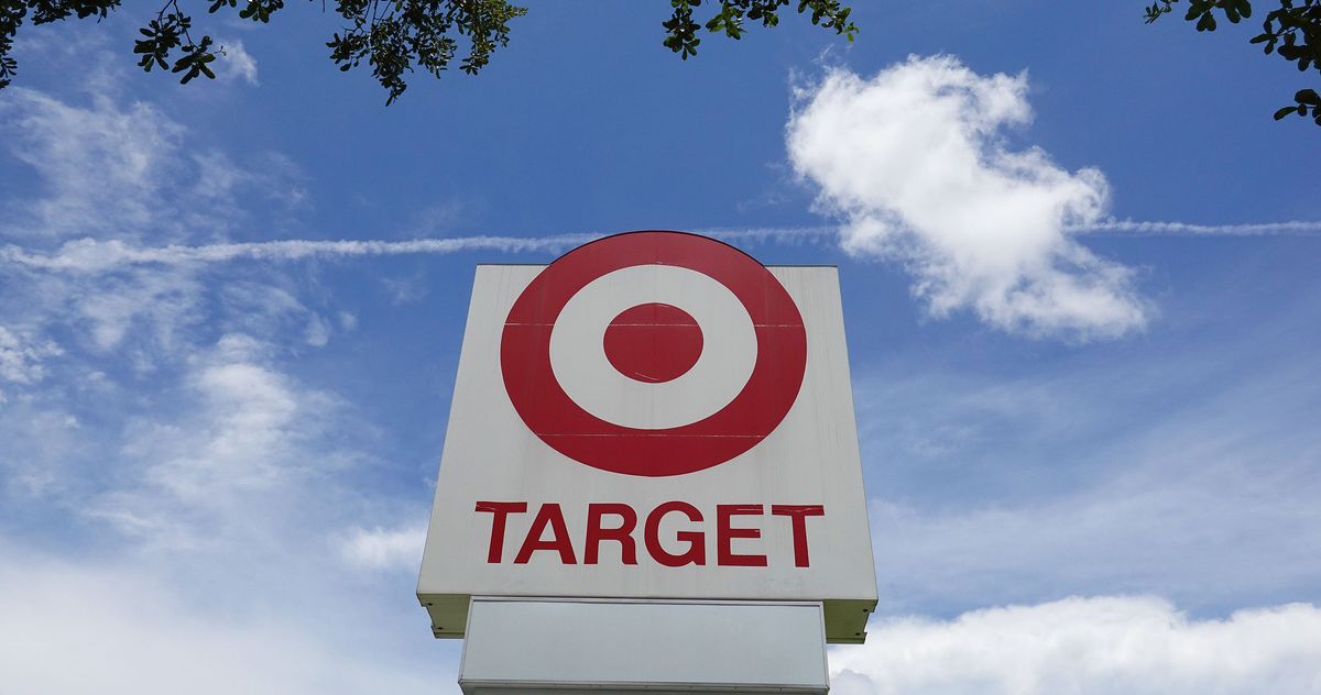 Anti-Maskers Stage ‘Flash Mob’ at Fort Lauderdale Target
