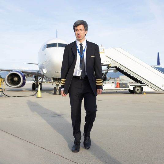 SNL: Maya Rudolph Talks Sweater Weather on WWHL [WATCH]