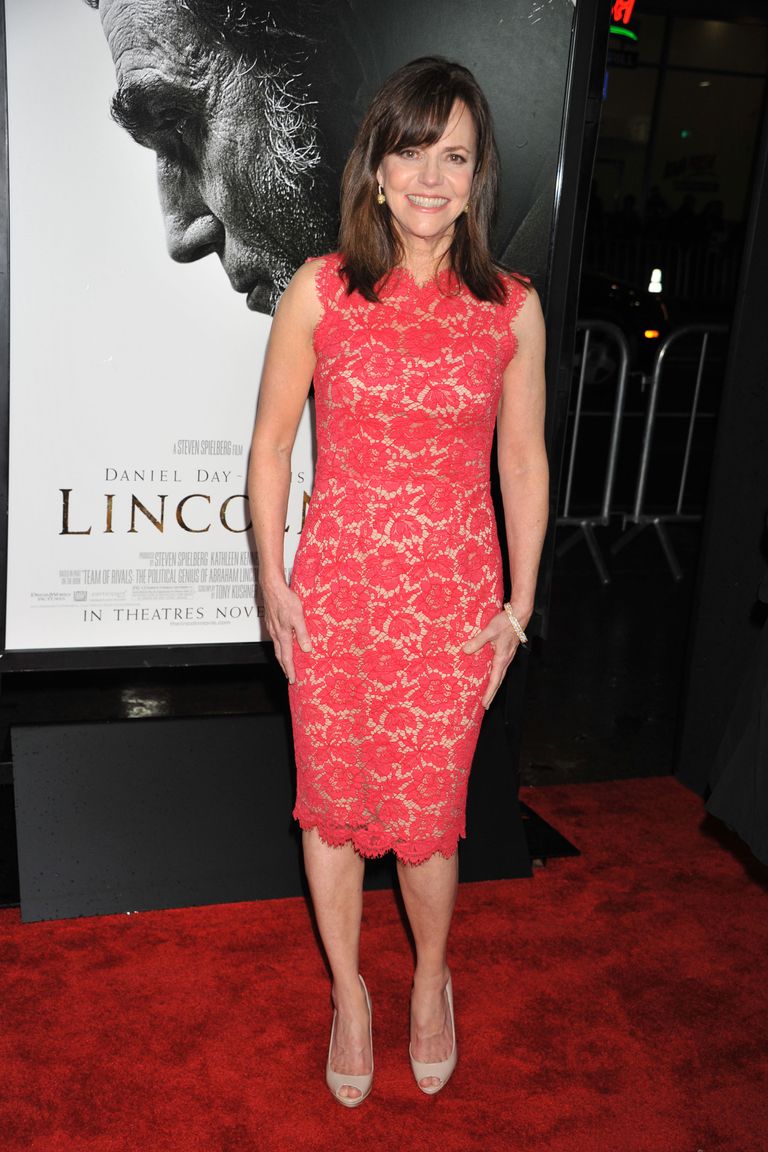 Why Extra-Skinny (or Fat) Actresses Win Oscars