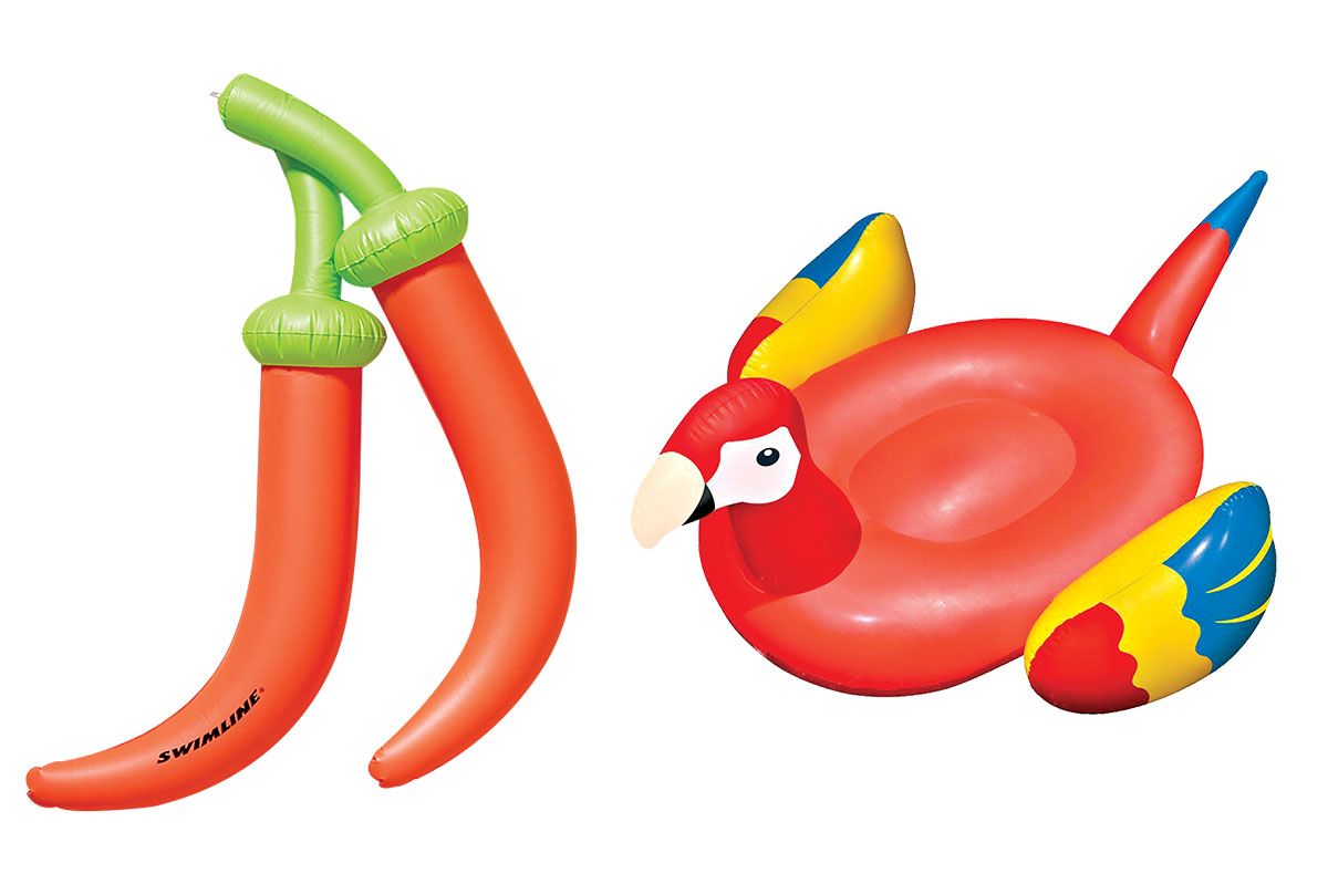 Vivienne Westwood’s New York Debut, Unexpected Pool Floats, and a ’70s ...