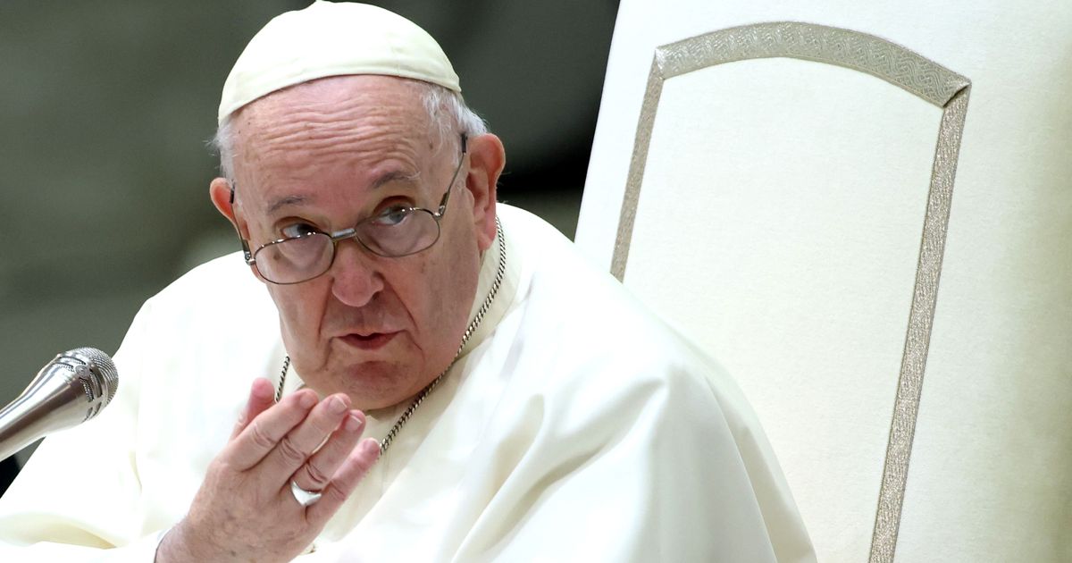 Pope Francis Briefly Endorses Giving People the Finger