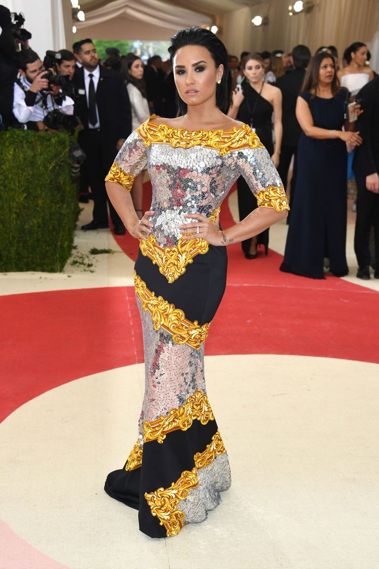 See All the Looks From the 2016 Met Gala Red Carpet