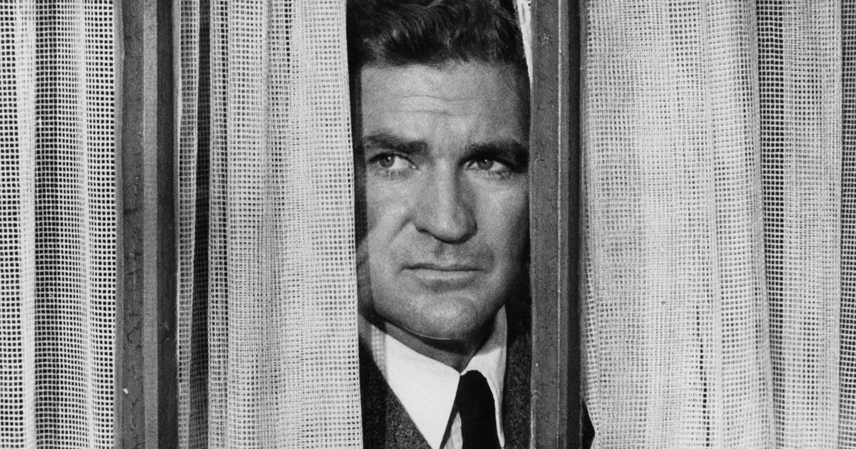 Hitchcock Star Rod Taylor Dies at 84