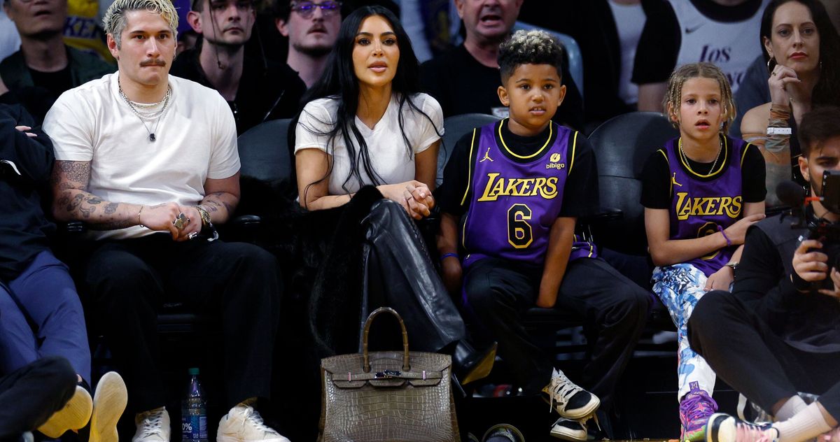 Kim Kardashian Put Her Birkin on the Floor at an NBA Game