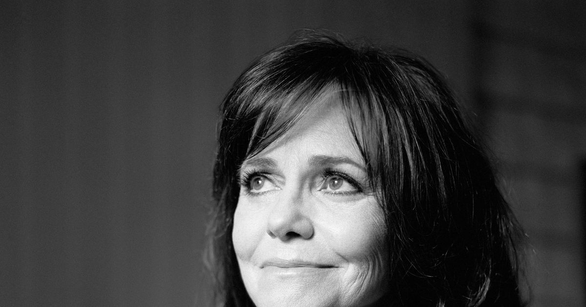 Sally Field Spent a Decade Getting Into Character for Lincoln