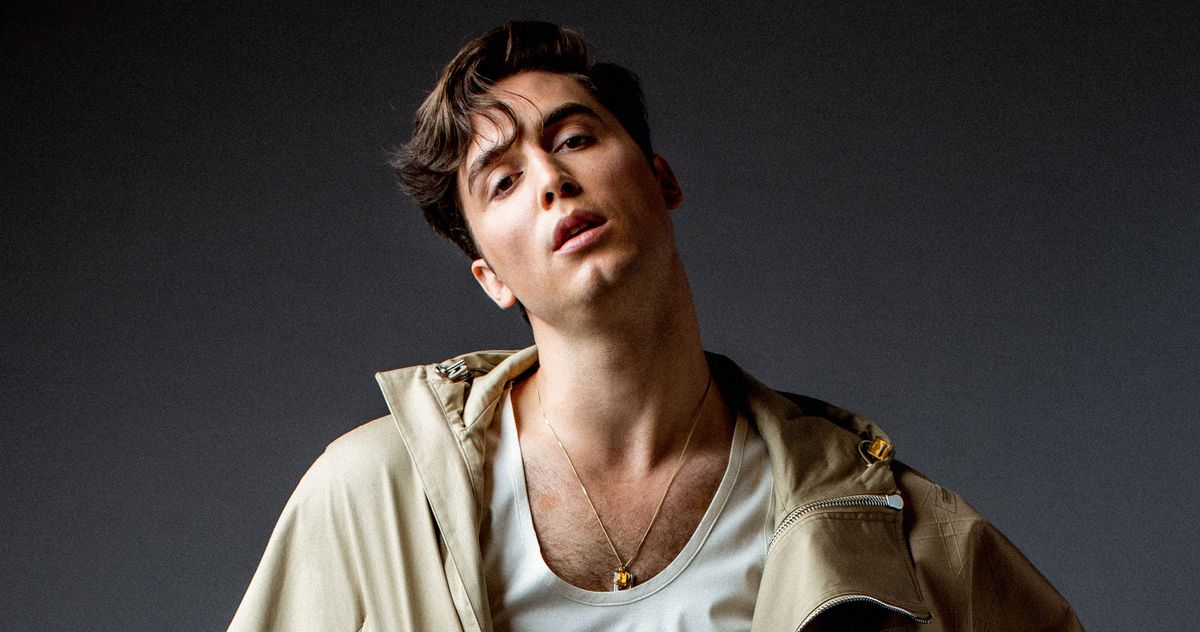 They Seem Cool: Comedian Benito Skinner