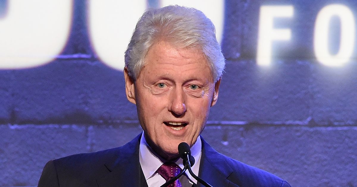 Bill Clinton Honors Sarah McLachlan at Juno Music Awards