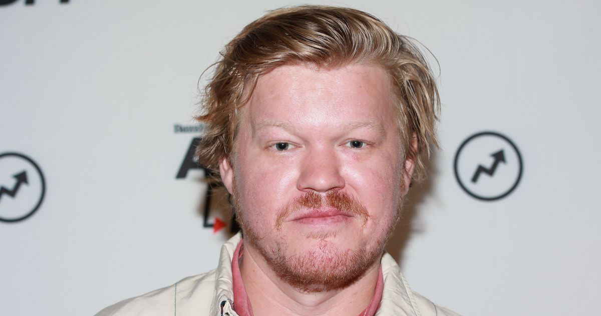 Jesse Plemons and Elizabeth Olsen on HBO Max Love and Death