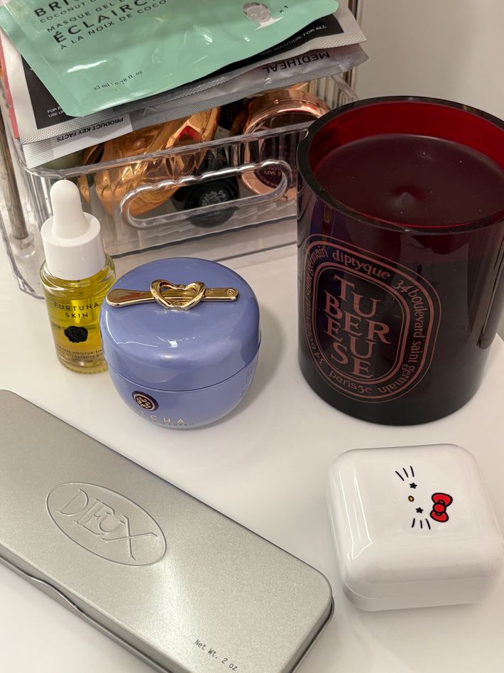 The Best Home Scents to Make Your Space Smell Like a Spa