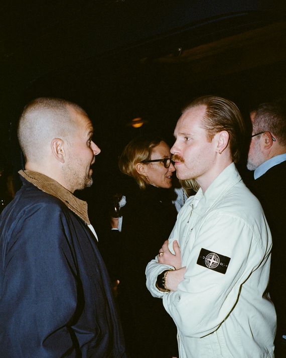 What Anne Hathaway and Bella Hadid Wore This Week