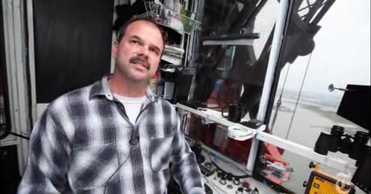 Meet a Guy Who Operates a Crane on Top of One World Trade Center